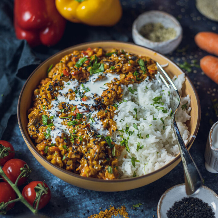 Easy Vegan Red Lentil Dhal (Super Creamy!) - Romy London