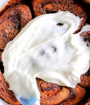 TikTok Cinnamon Rolls - Romy London