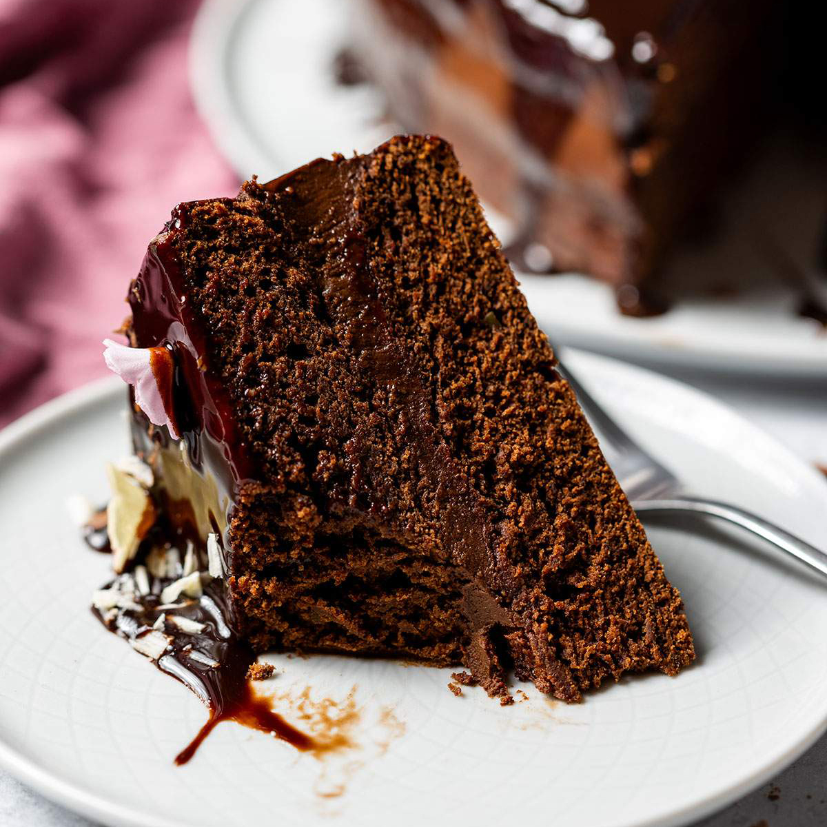 Avocado Chocolate Fudge Cake Recipe (Vegan) - Romy London
