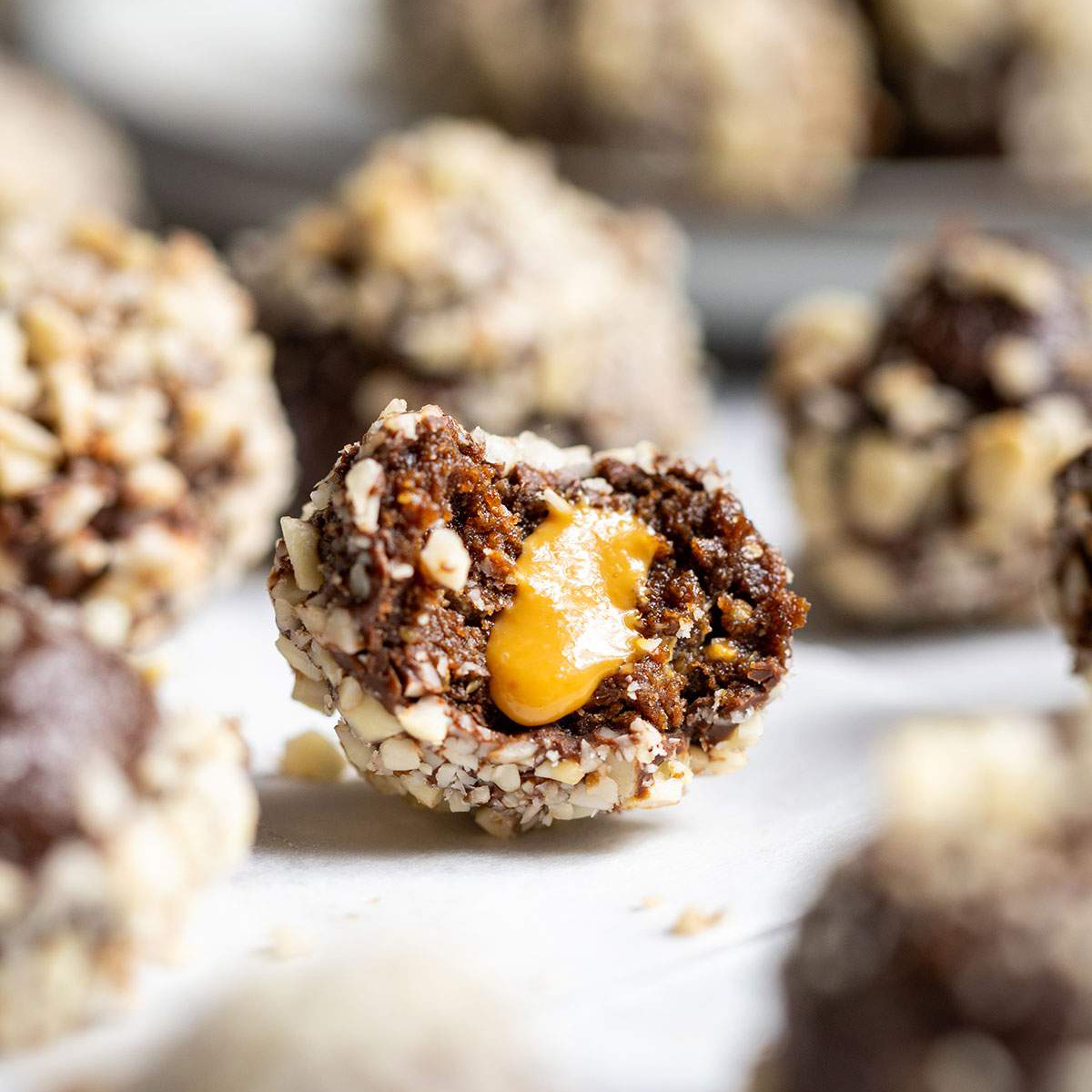 Chocolate Peanut Butter Protein Balls (Vegan) - Romy London
